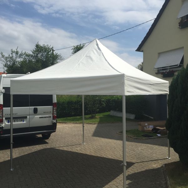 Tonnelle pliante professionnelle 3x3m