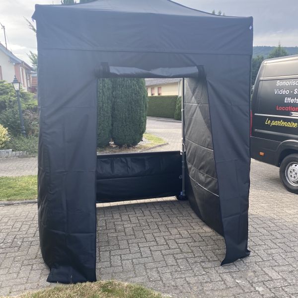 Tonnelle pliante professionnelle 2x2m